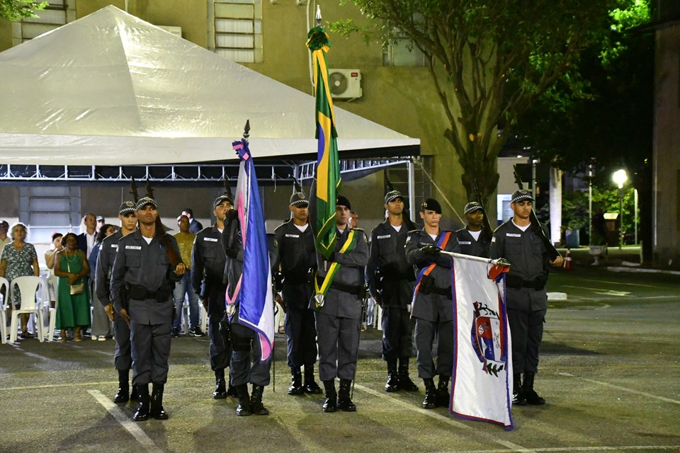 SESP - PMES CELEBRA 190 ANOS EM SOLENIDADE MILITAR